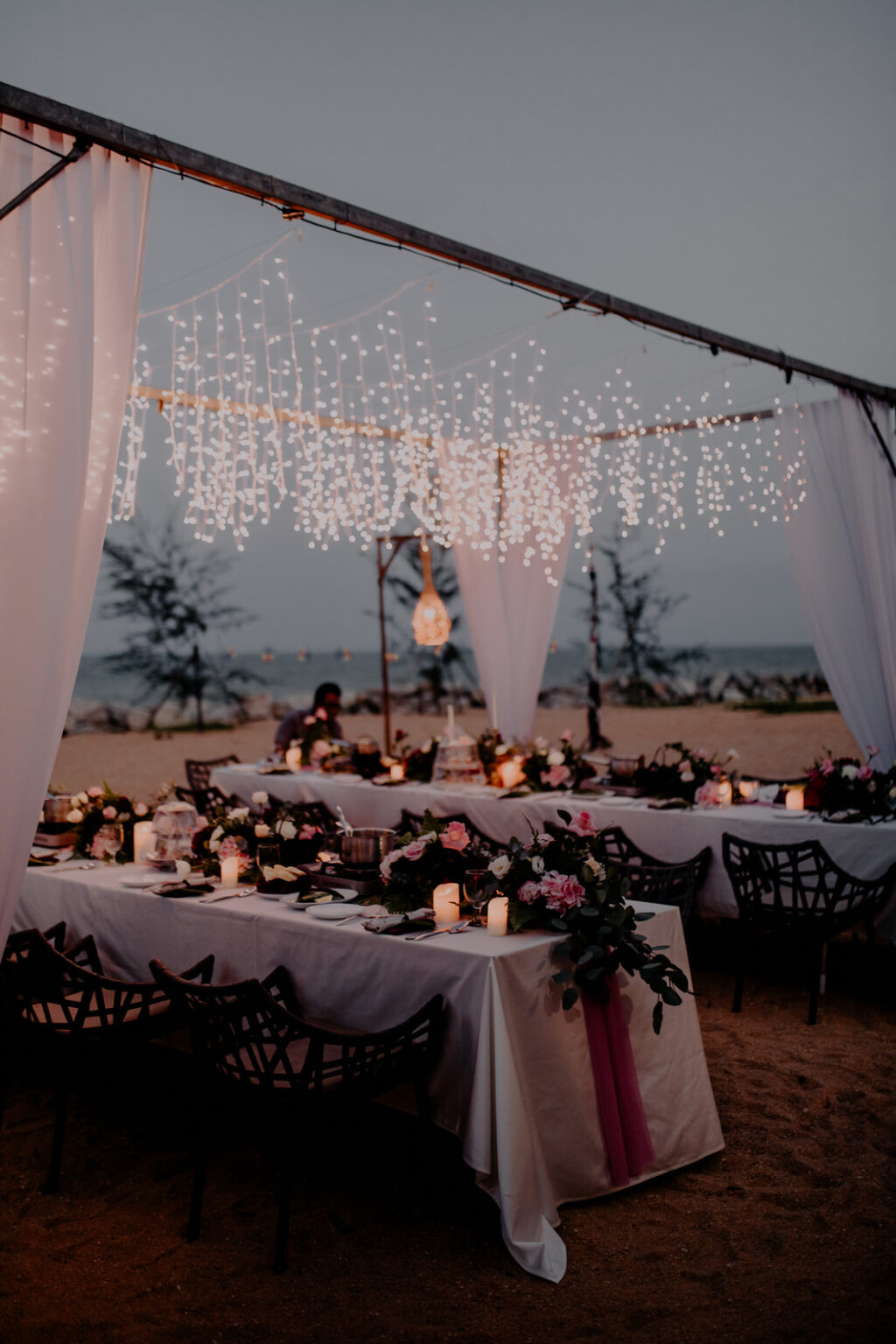 Billie & Jeffrey Wedding | The Kasturi Resort – Artisan Floral Design